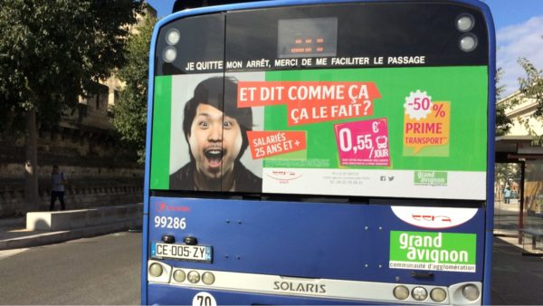 Publicité Avignon – soyez visible pendant le festival – bus, gares, écrans